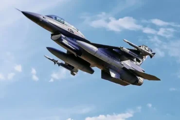 Understanding the F-16 Glide Ratio: Aerodynamic Performance and ...
