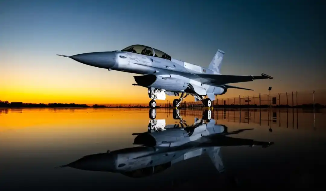 F-16 Landing Distance: Key Factors and Performance Insights - Bolt Flight