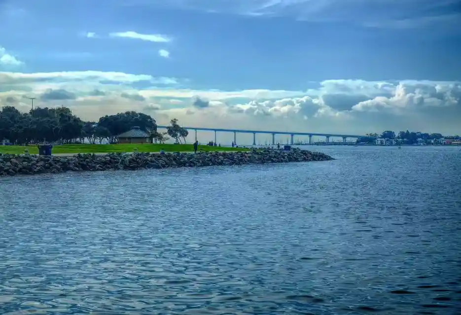 F-18 Crash in San Diego: Details, Rescue Efforts, and Investigation ...