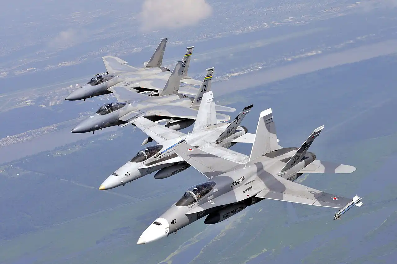 F-18 Navy Squadrons: A Comprehensive Overview - Bolt Flight
