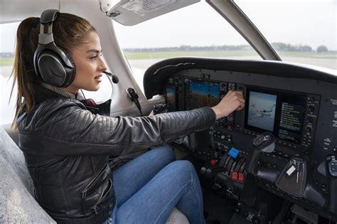 250 Hour Pilot Jobs in Florida: Unlocking Aviation Careers with Low ...
