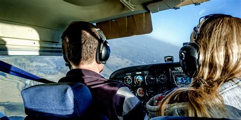 Flight Review Requirements: Everything Pilots Need to Know - Bolt Flight