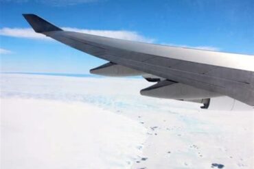 How to Fly to Antarctica: A Complete Guide for Air Travel to the White ...