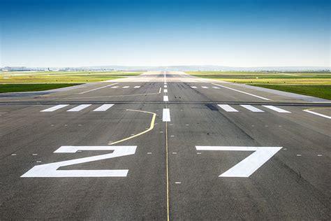 A Complete Guide to Runway and Taxiway Inspections - Bolt Flight