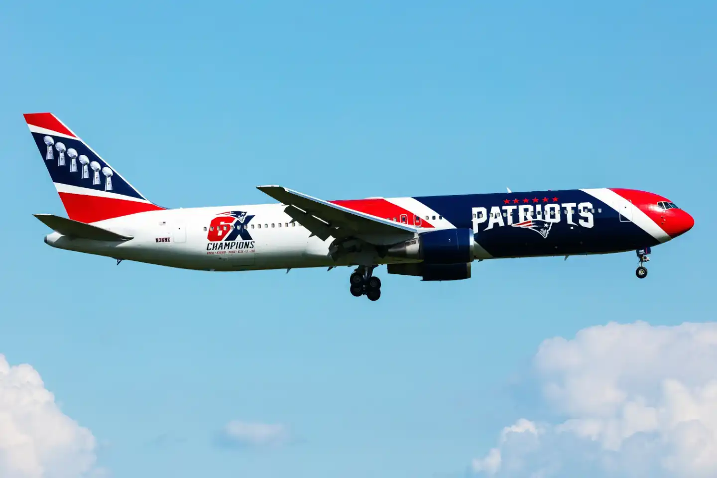 How Do NFL Teams Travel? Inside the Massive Logistics of NFL Air Travel ...