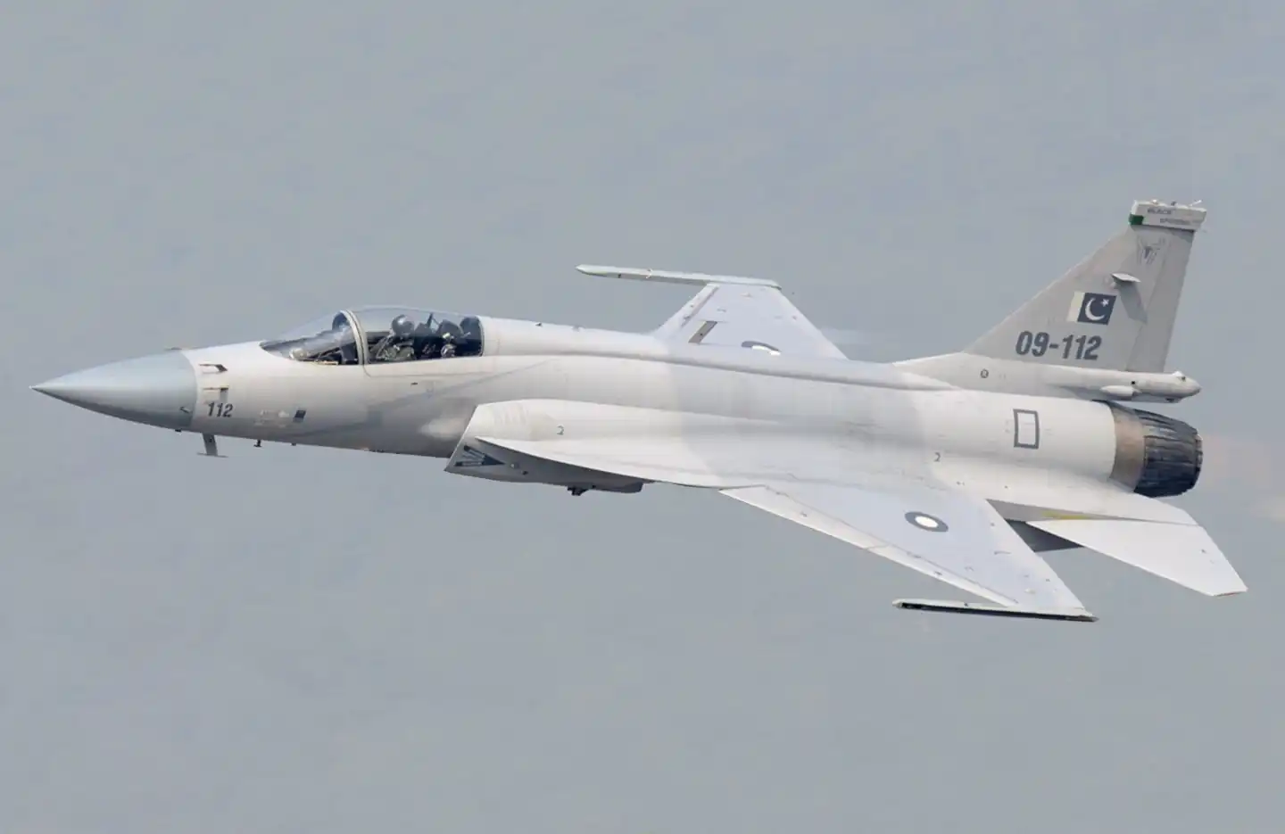 Pakistan Proposes 40 JF-17 Thunder Fighter Jets to Indonesia in ...