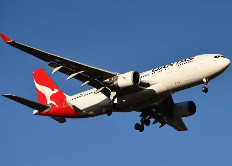 Qantas Confirms Direct Johannesburg–Perth Route Launching December 2025 ...
