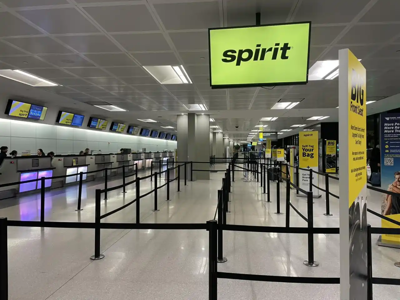 Spirit Airlines at Newark Airport: Your Ultimate Guide to Terminal B ...