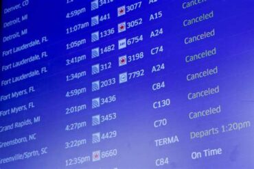 United Airlines Flight Cancellations at Newark: FAA Equipment Failures ...