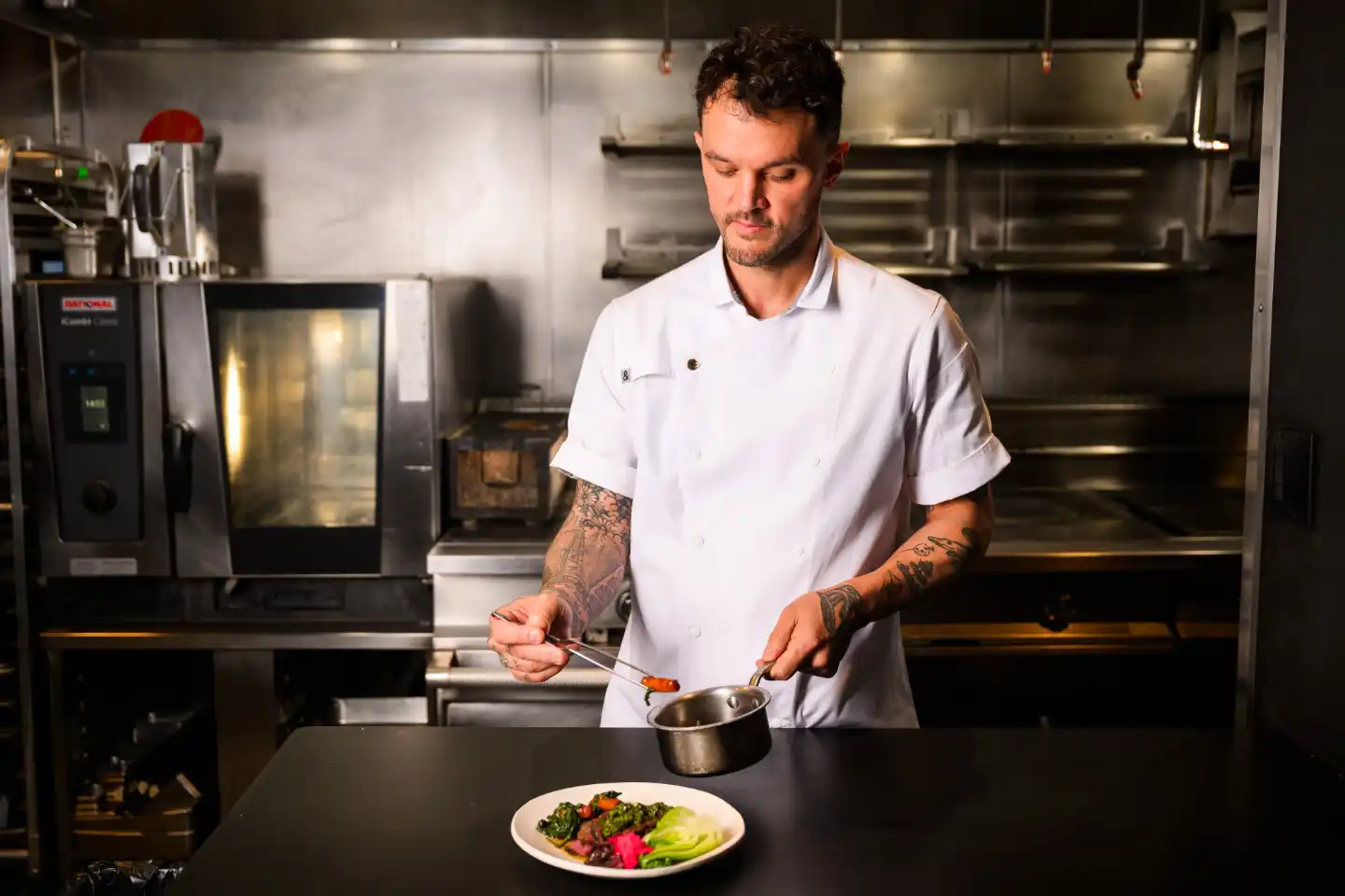 Alaska Airlines Unveils Elevated First Class Dining with Star Chefs and ...