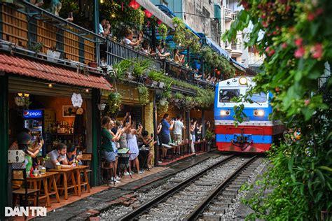 Hanoi's Train Street: A Chaotic Intersection of Tourism and Safety ...