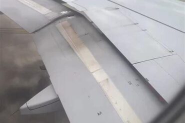 Understanding How Pilots Abort a Takeoff - Bolt Flight