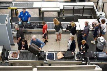 American Airlines Introduces TSA PreCheck Touchless ID at Major ...
