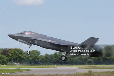Dutch F-35 Fighter Jets Deploy to Poland Amid Escalating Russian Threat ...