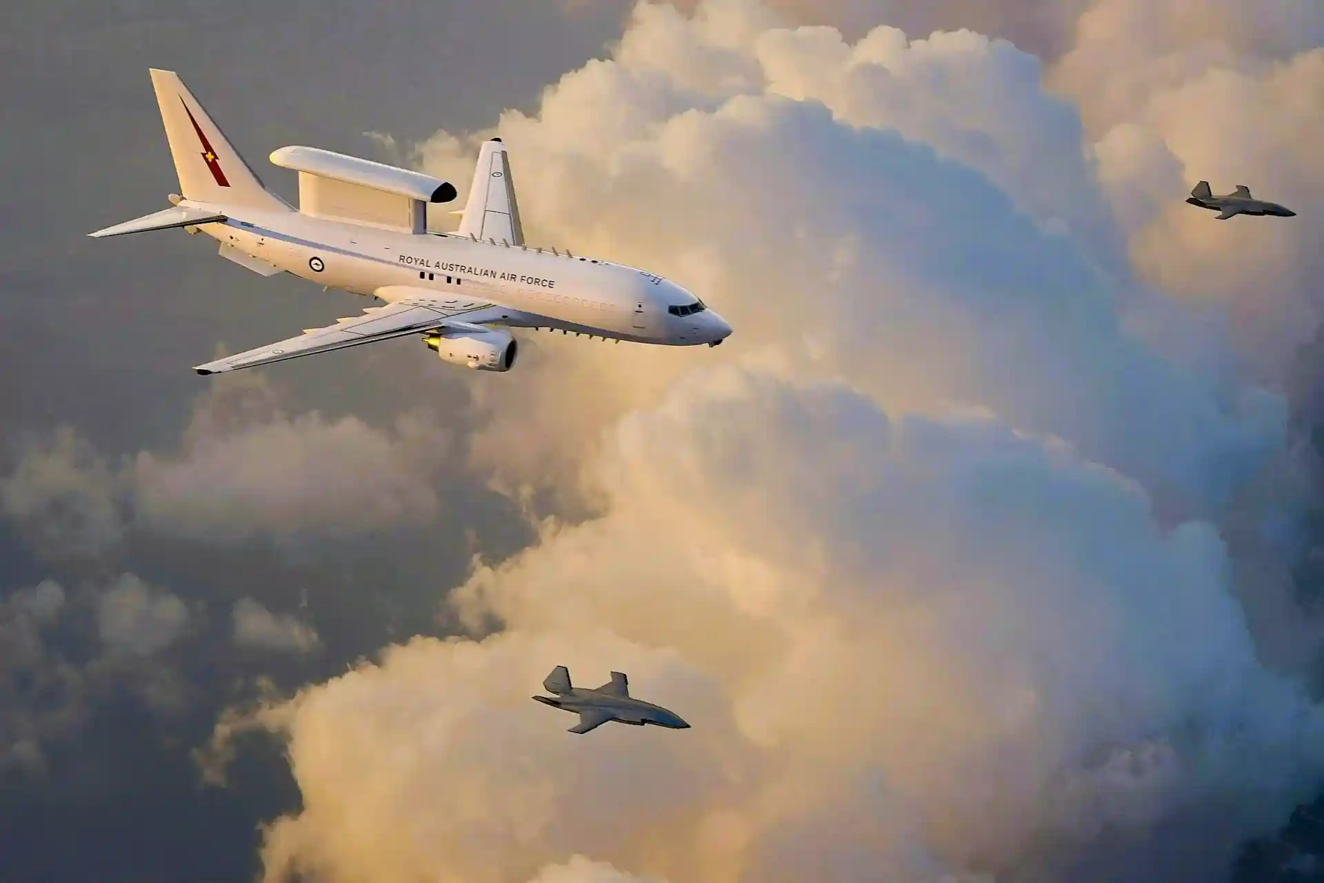 Australian E-7A Controls Two MQ-28 Ghost Bat Combat Drones in Historic ...
