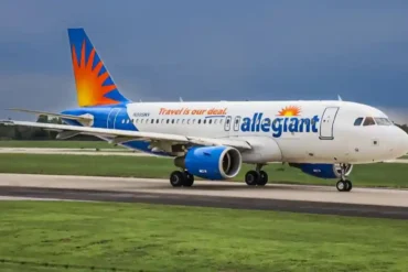 Lufthansa Flight LH752's Emergency Turnaround: A Detailed Examination ...