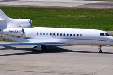 How Much Do Private Jet Pilots in the US Make in 2025 - Bolt Flight