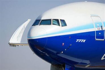 Boeing 777X's Next-Generation Cabin - Bolt Flight
