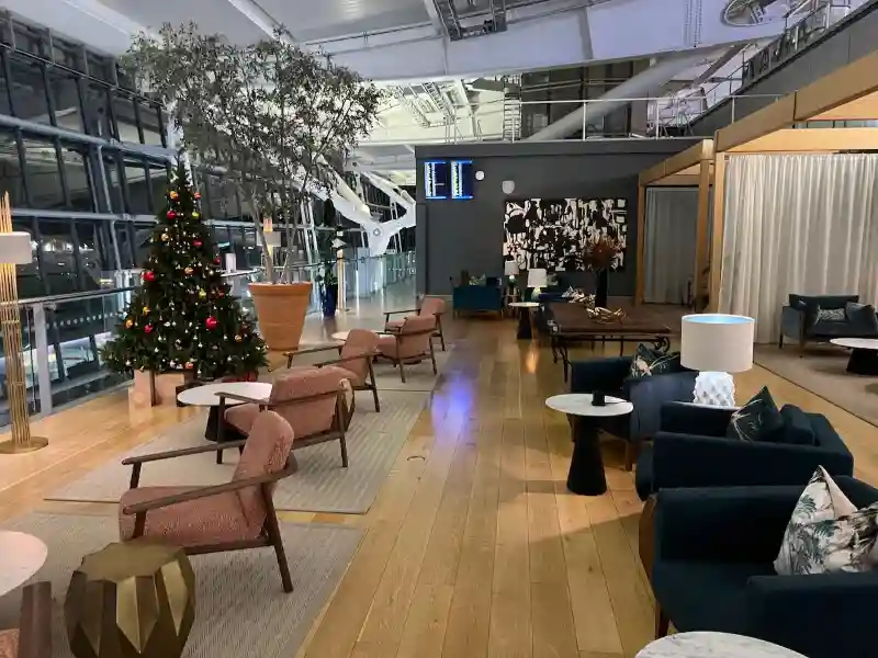 British Airways First vs Business Class: A Comprehensive In-Flight and ...