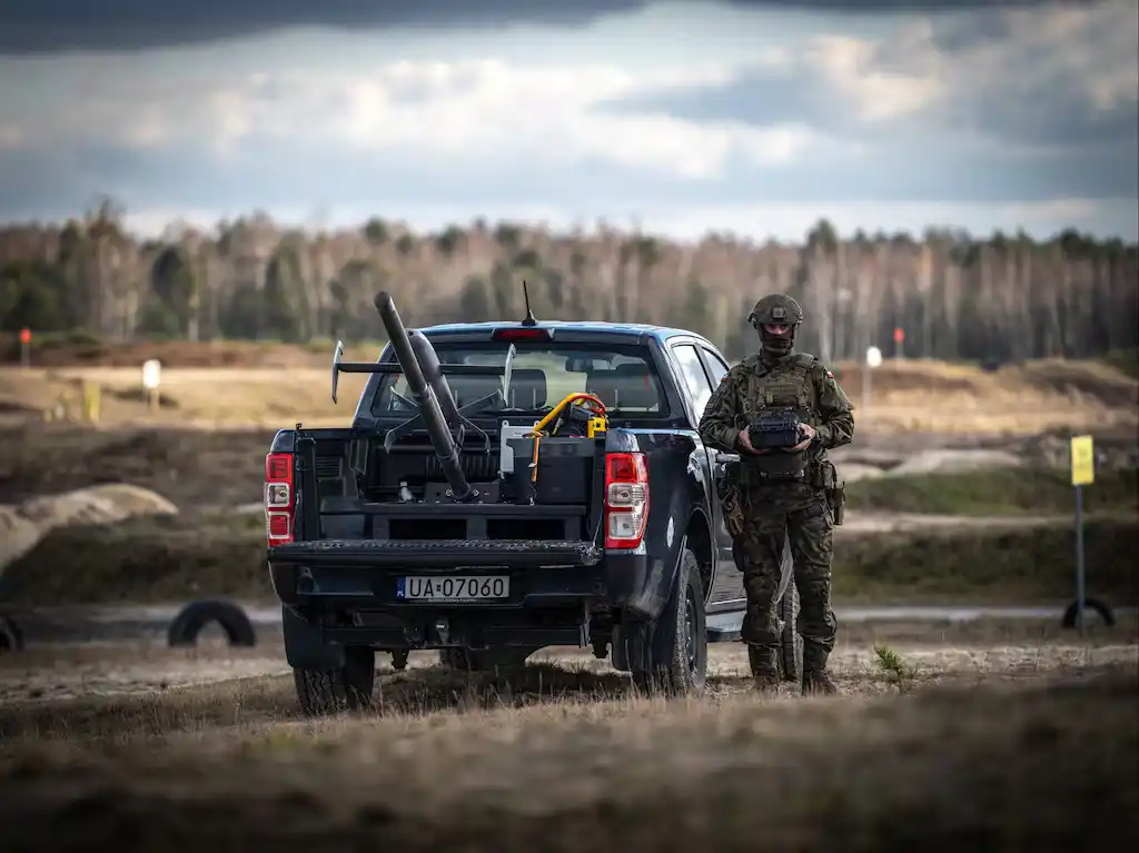 US and NATO Forces Launch Mobile Drone Interceptor Units from Pickup ...