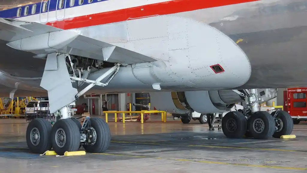 Why the Boeing 767’s Landing Gear Tilts Forward: Engineering Logic ...