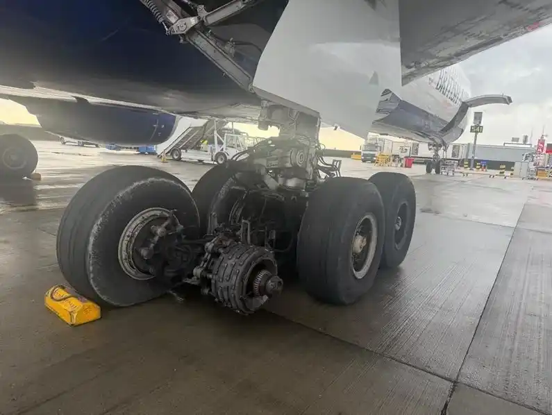 Wheel Detaches From British Airways Airbus A350-1000 During Las Vegas ...