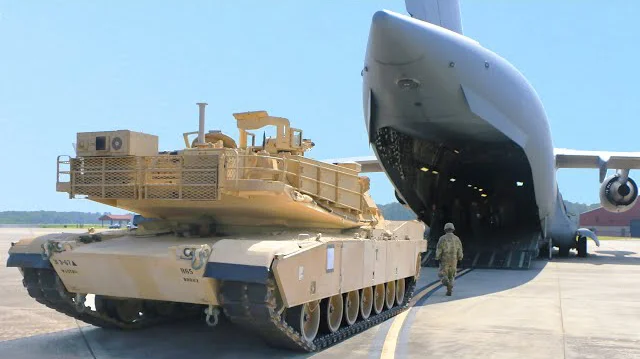 Inside the C-17 Globemaster III: The Cabin Engineering That Makes ...