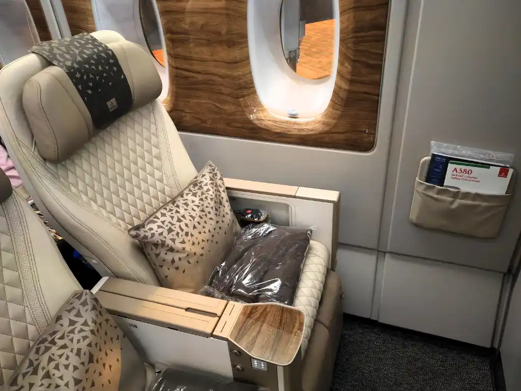 The Ultimate Guide to the Best Seats on Emirates Airbus A380 in 2026 ...