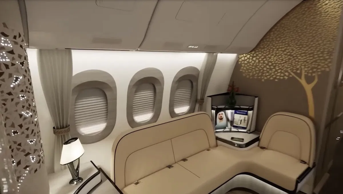 Emirates Accidentally Reveals Boeing 777X Business Class Suites With ...
