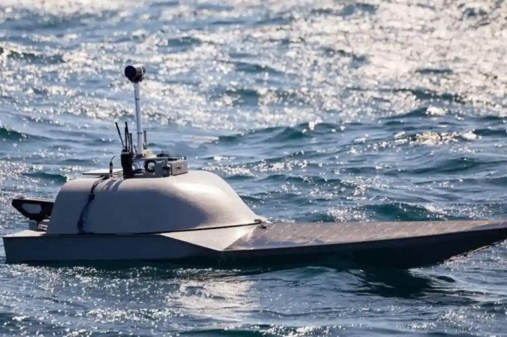 Hanwha and HavocAI Unite to Build 200-Foot Autonomous Warships for ...