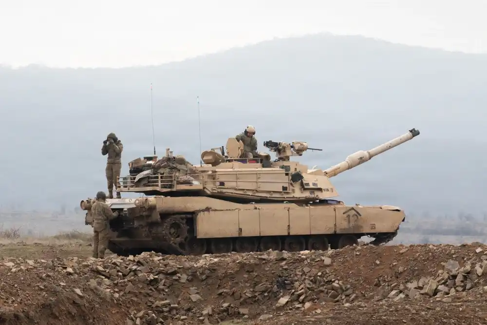 U.S. Army Conducts Abrams–Bradley Live-Fire Maneuvers in Bulgaria to ...