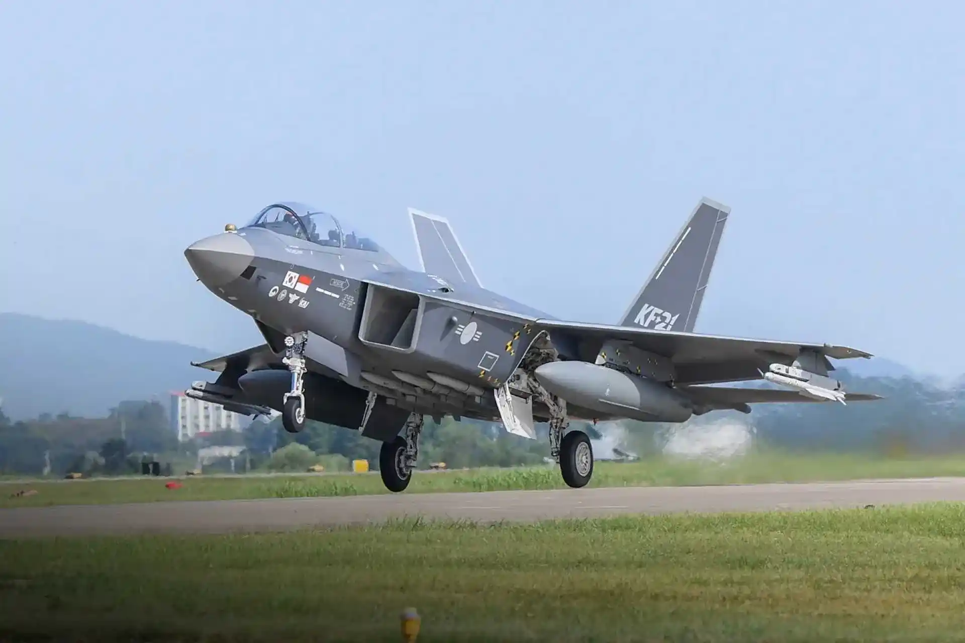 Philippines Eyes 2027–2029 Delivery of KF-21 Boramae Fighters Amid ...