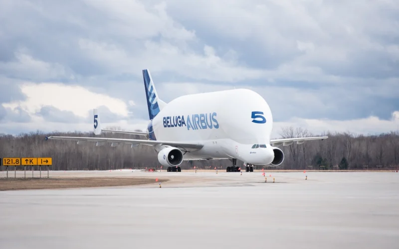 Airbus BelugaST Makes Its Final Flight, Closing a 30-Year Chapter in ...