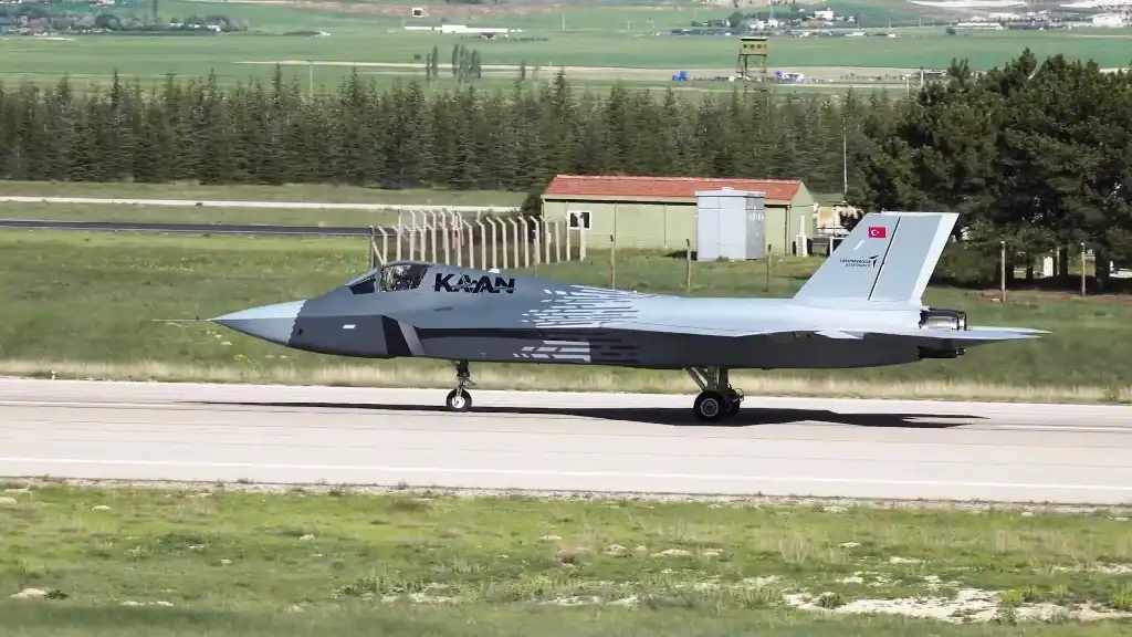 Türkiye Confirms KAAN Fighter’s First True Prototype Flight Window for ...