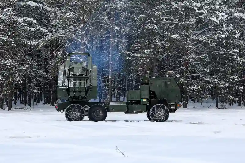 U.S. and Lithuanian Forces Deepen HIMARS Rocket Artillery ...
