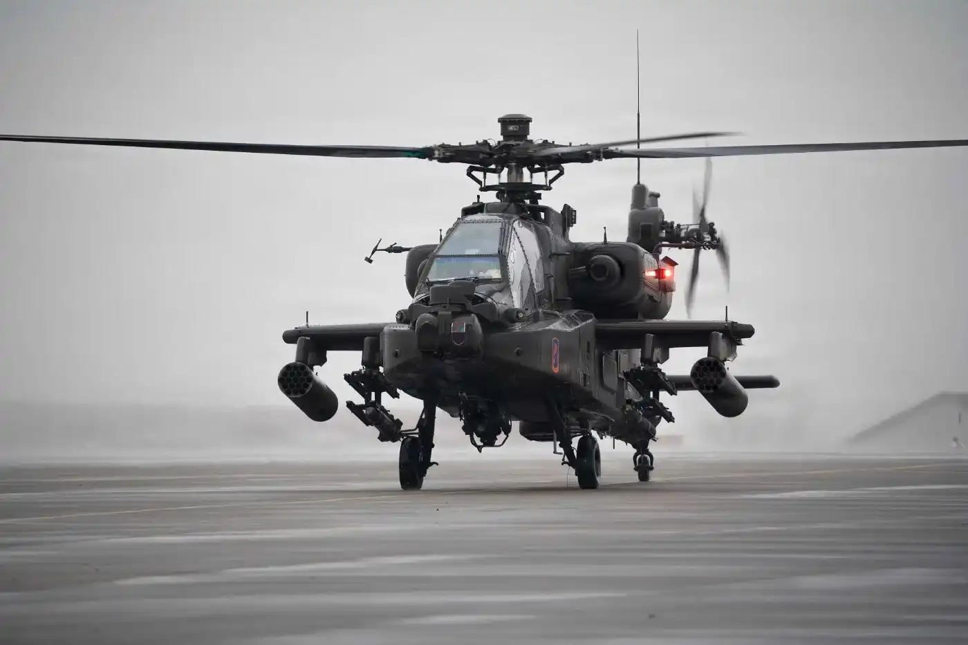 Israel Advances $3.8 Billion Deal for AH-64E Apache Guardian ...