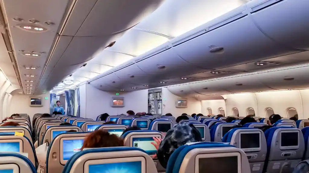 7 Airlines With the Most Comfortable Long-Haul Economy Seats in the ...
